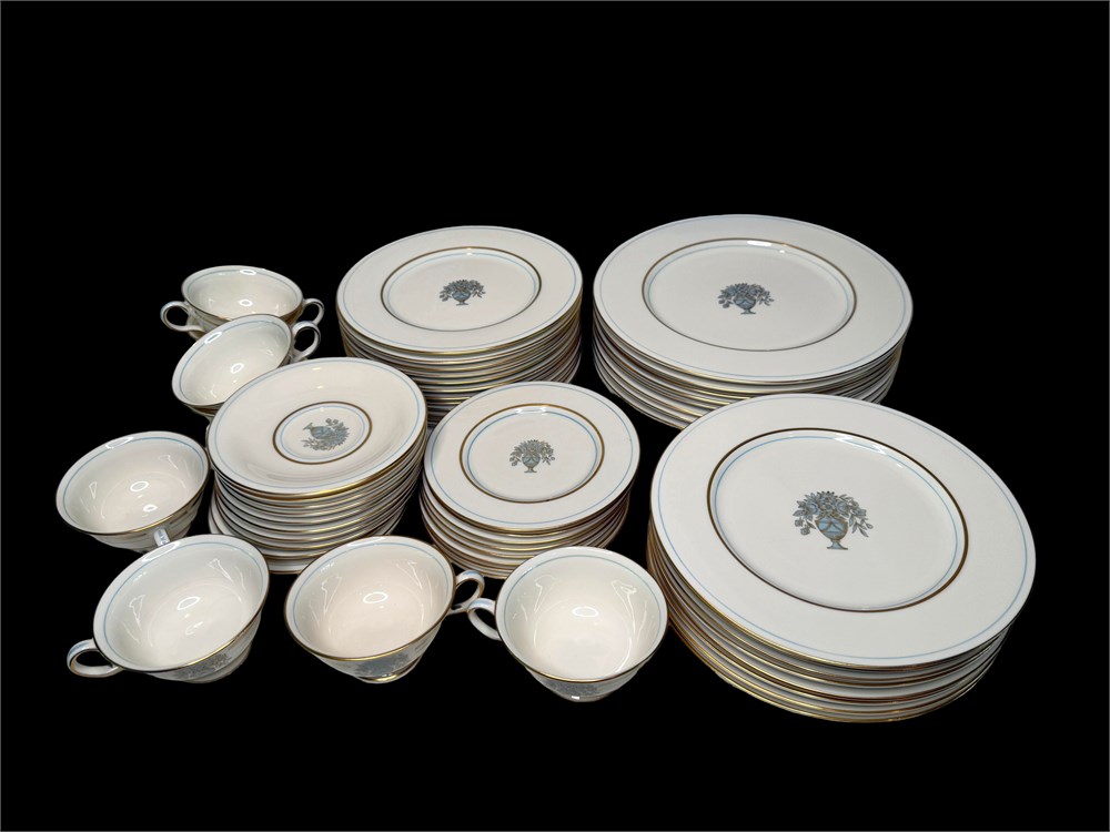 North East Ohio Auctions - Castleton Dorset USA Porcelain China Set ...